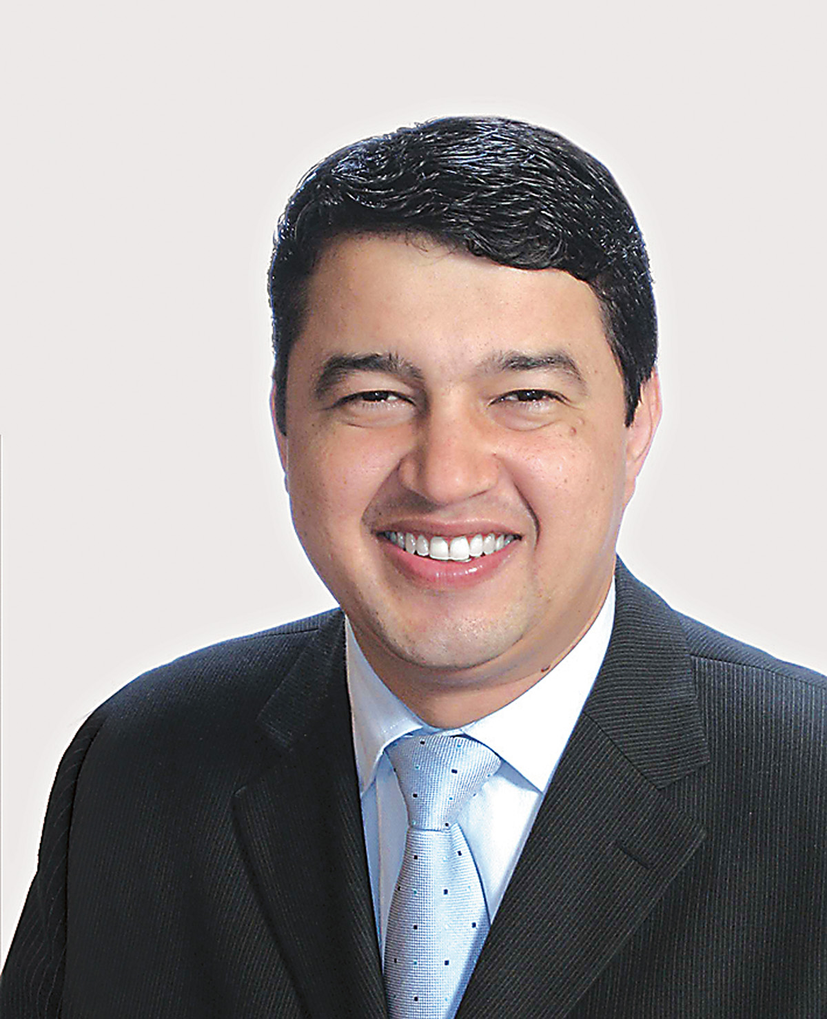 Biografia dos deputados eleitos em outubro/2010 - Carlos Cezar