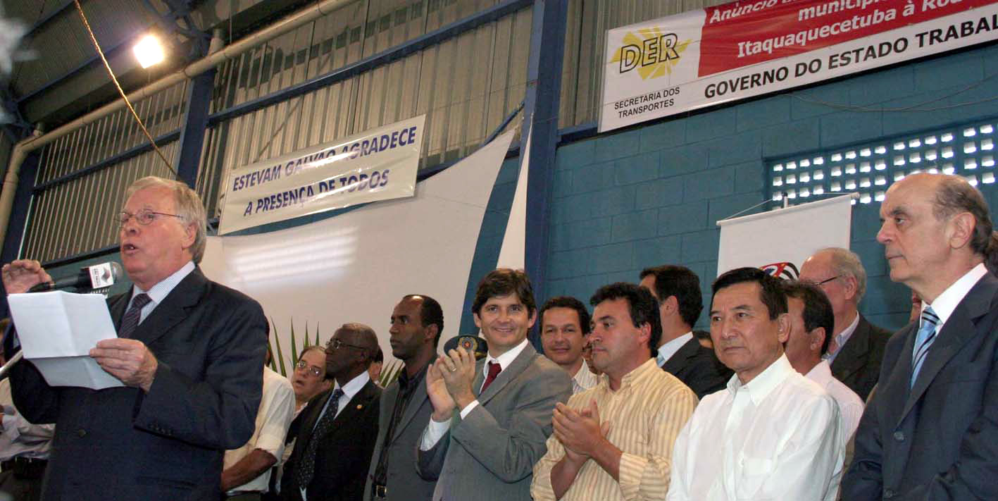 Homenagem a voluntárias de Suzano