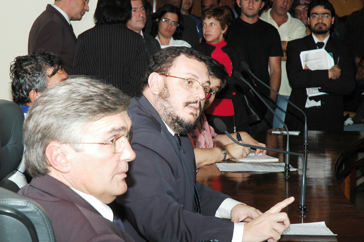 CPI da Febem recebe apoio de entidades e trabalhadores