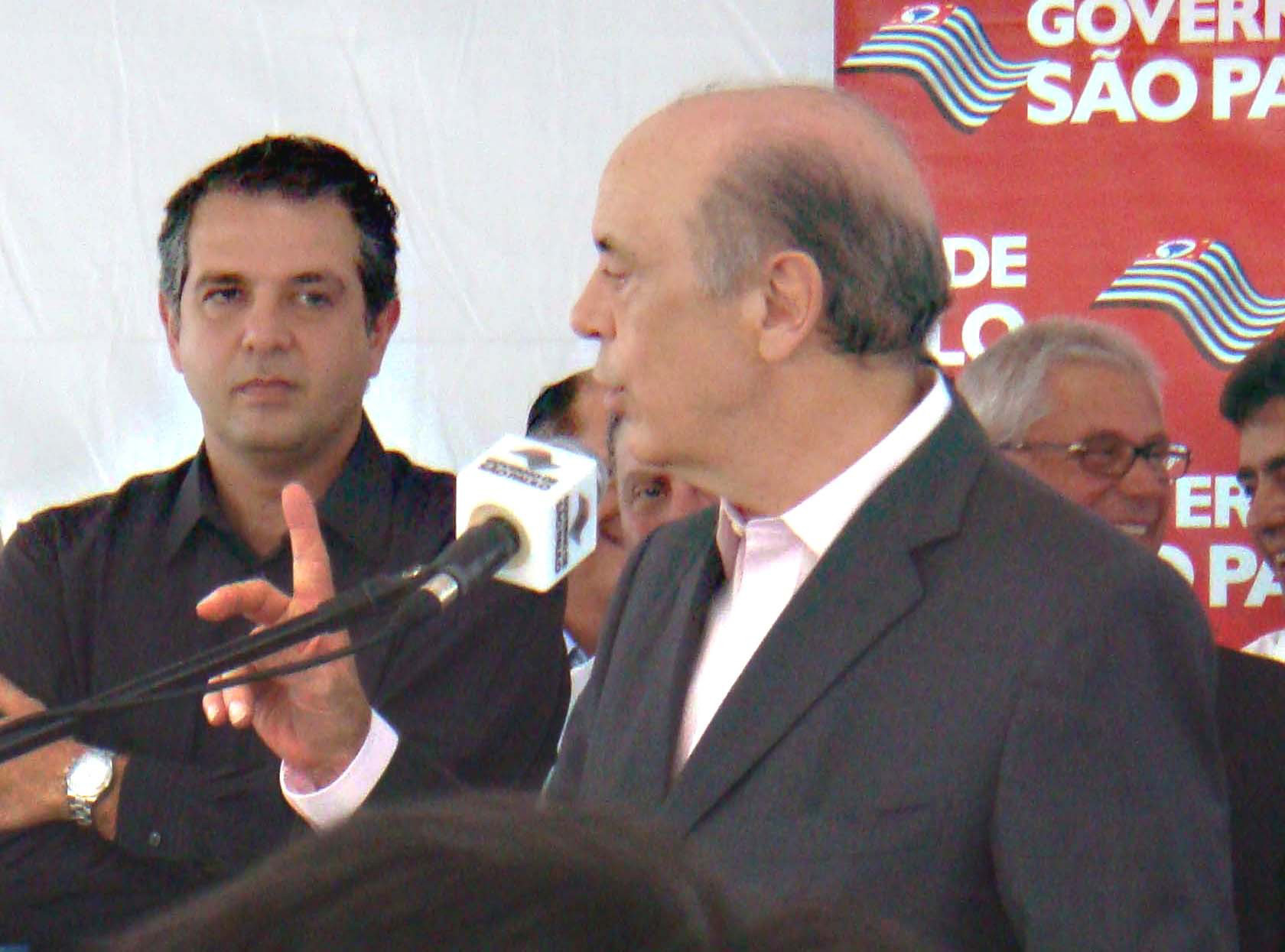 Deputado participa da inauguração de obras em Lorena