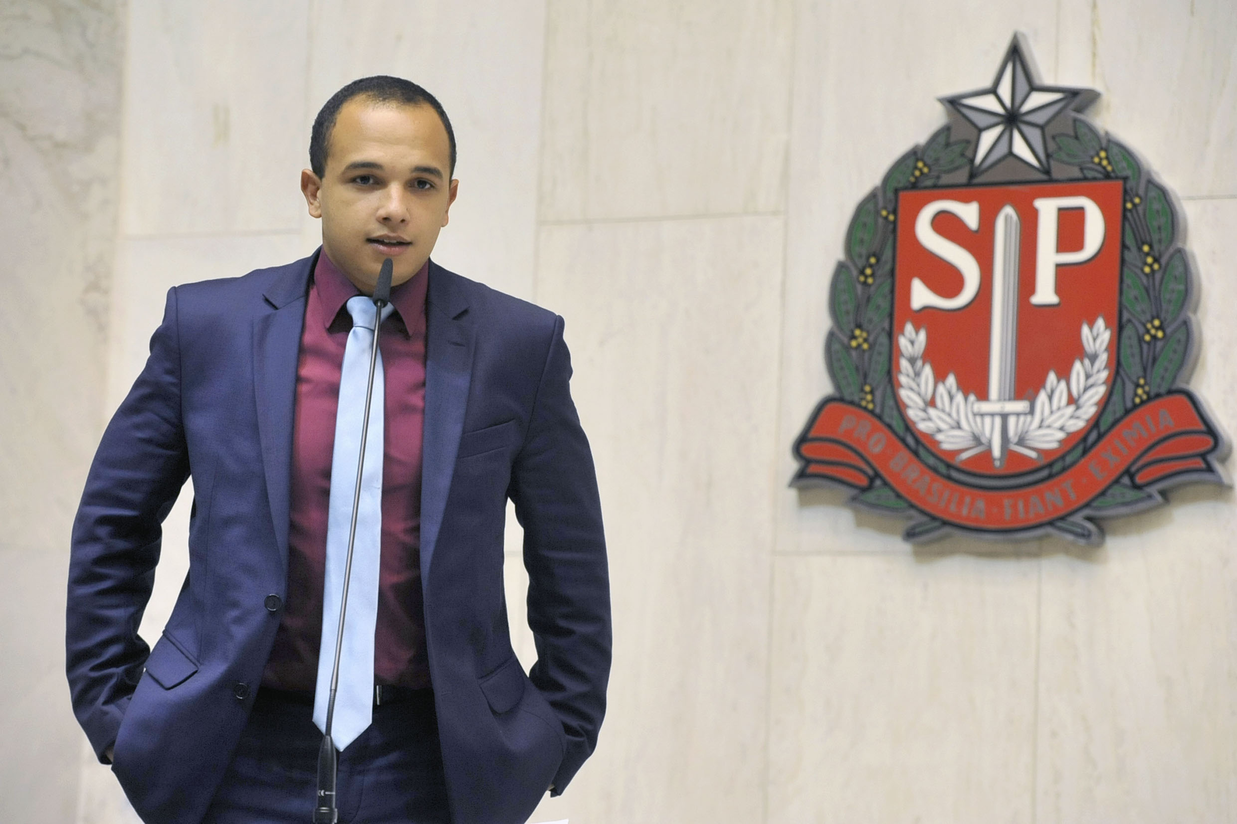 Douglas Garcia comenta curso oferecido pela USP