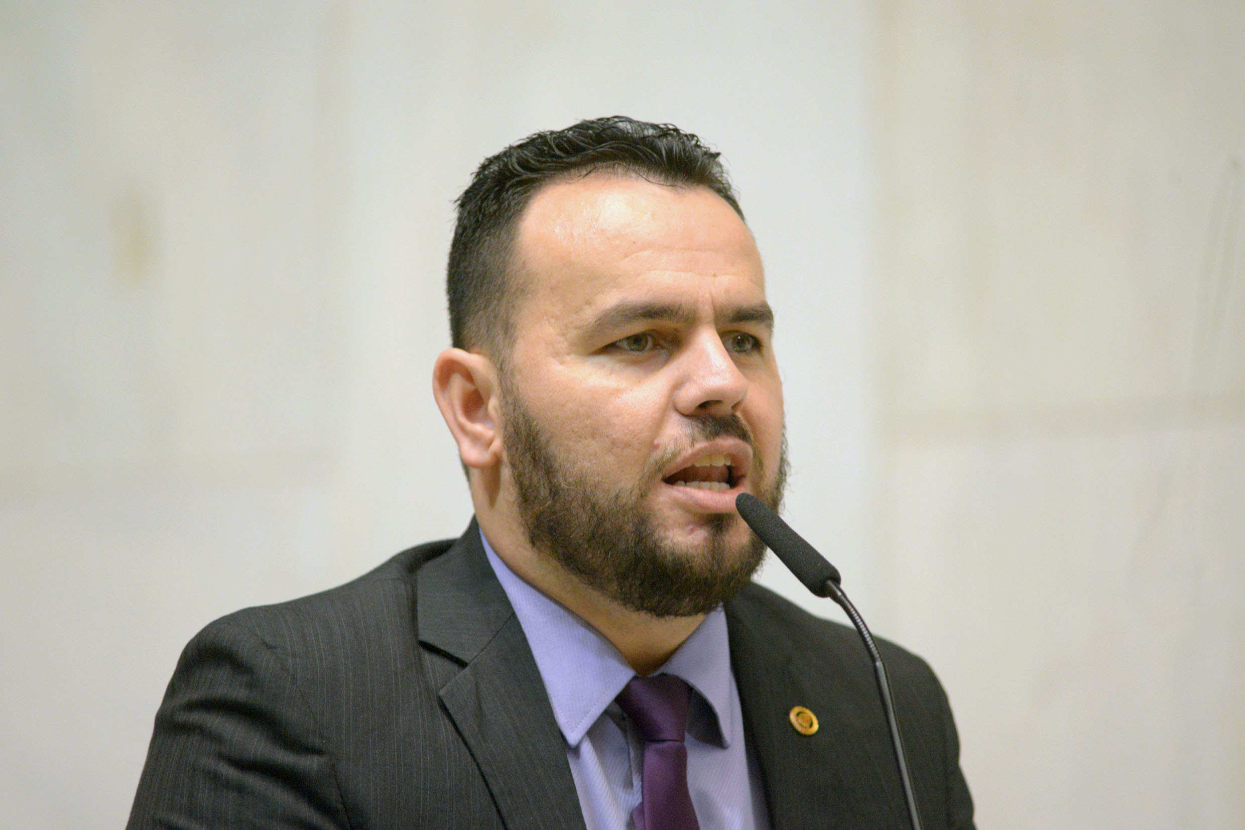 Gil Diniz defende a liberdade de voto entre os deputados do partido