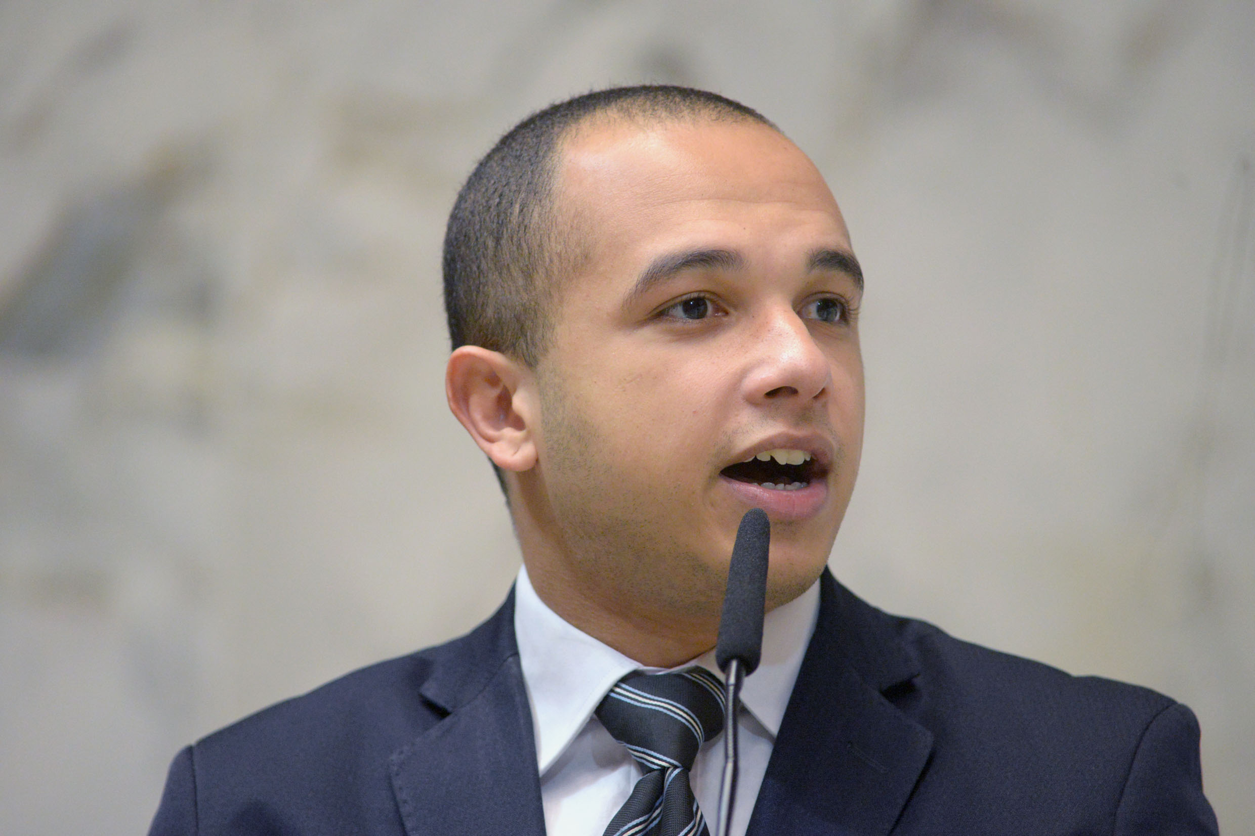 Douglas Garcia critica ato do movimento antimanicomial na Alesp