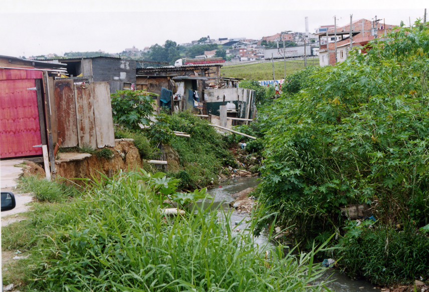 Governo Lula libera R$ 9 milhões para Osasco urbanizar favela